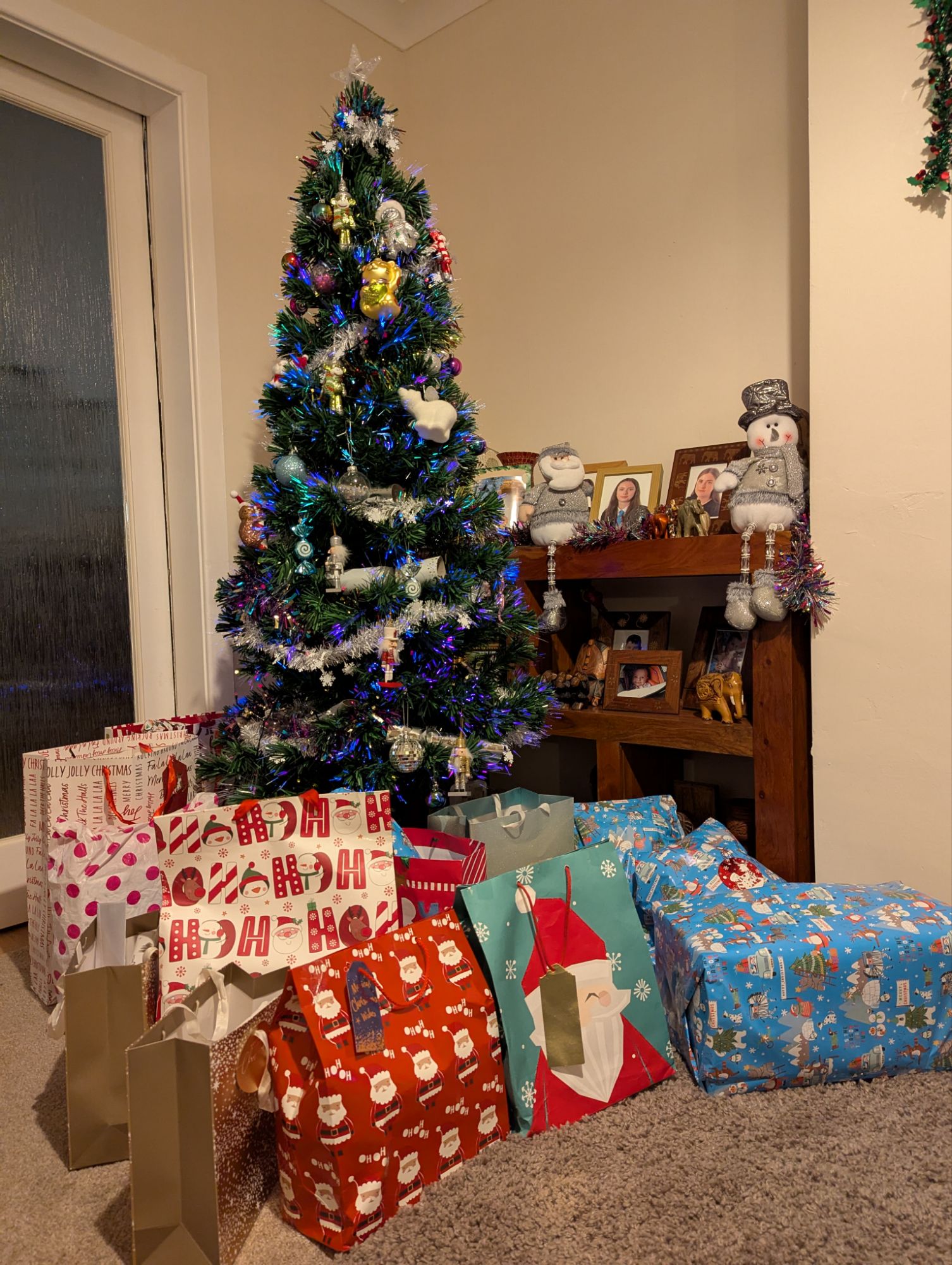 Ahead of the xxxmas paper carnage tomorrow … a Dyson ain’t up to the ...